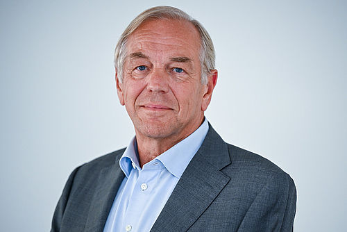 Peter Dirks in den Aufsichtsrat der EK gewählt: Küchenplaner-Magazin
